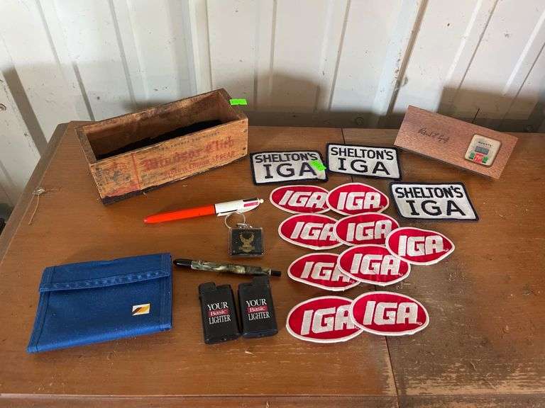 Promotional Items Inc. Windsor Club Box, IGA Patches, and 7-Up Quartz ...