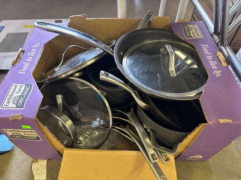 Calphalon Cookware Collection with Lids - Metzger Property Services, LLC