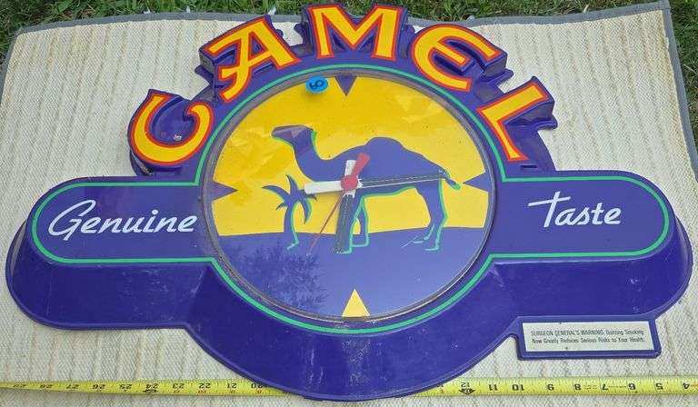Camel Plastic Advertising Clock Sign, Battery Operated - Metzger ...