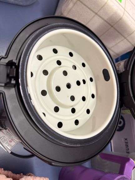 Comfee 6-in-1 Multi-Cooker with Digital Control Panel - Metzger ...