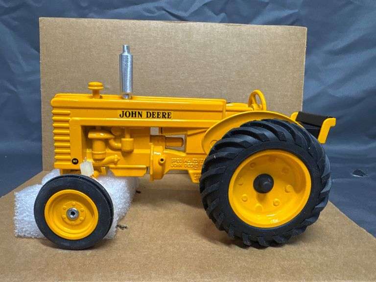 SpecCast John Deere Special Edition Die Cast M1 Tractor, 7" - Metzger ...