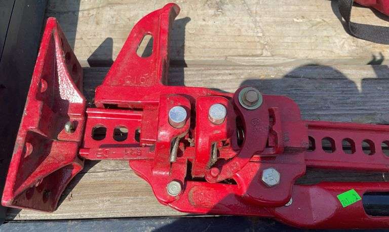 Hi-Lift Model HL-485 - Metzger Property Services, LLC