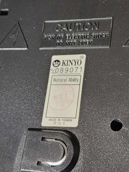 Symphonic SL2860 VCR Player, Kinyo UV-420 VHS Rewinder, and RCA Digital TV Converter - Metzger ...