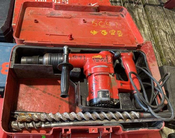 HILTI TE72 Rotary Drill Hammer - Metzger Property Services, LLC