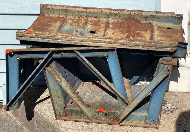 3 Metal Trailer Ramp Components with Blue Finish - Metzger Property ...