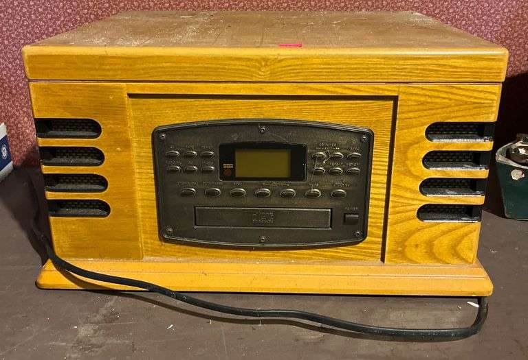 Multifunction Audio System With Turntable, CD Player, and Radio ...