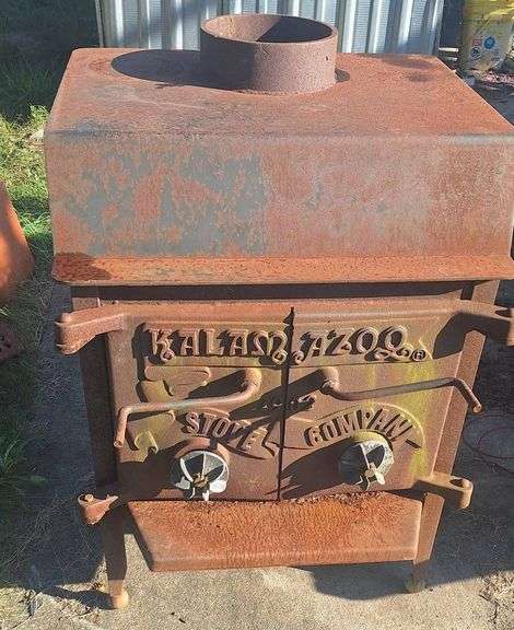 Kalamazoo Wood-Burning Stove, Model with Dual Front Vent Controls, 24 ...