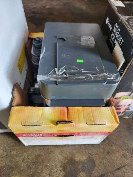 GE Profile Opal 2.0 Countertop Nugget Ice Maker with Side Tank, Model ...
