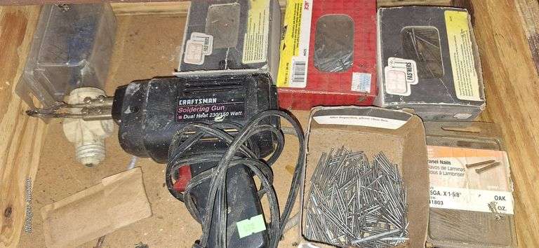 Craftsman Soldering Gun with Assorted Nails and Accessories - Metzger ...