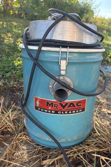 Mr. Vac Power Cleaner with Metal Housing and Electrical Cord - Metzger ...