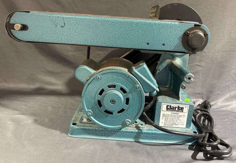 Clarke Belt/Disc Sander BT-1009 with Electric Motor - Metzger Property ...