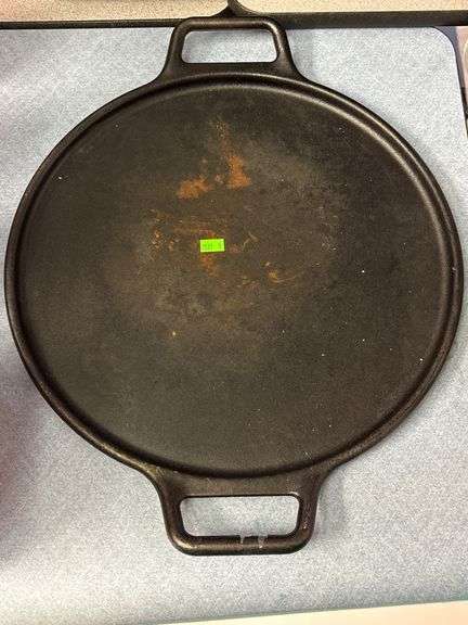 Cast Iron Round Griddle with Dual Handles 15” - Metzger Property ...