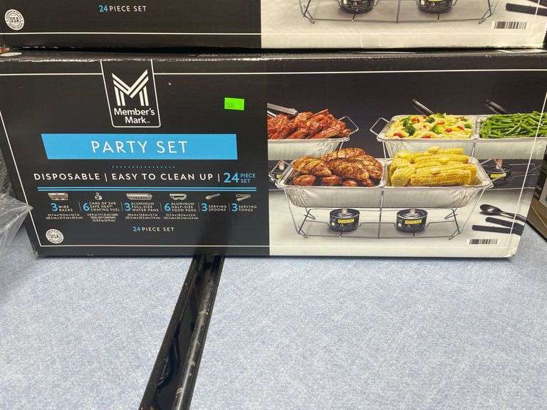 Member’s Mark Disposable Party Set with Serving Utensils safe heat ...
