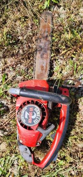 Homelite VI Super 2 Gas-Powered Chainsaw with Automatic Oiling ...