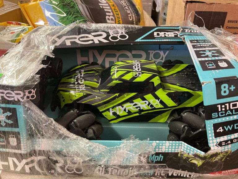 Hyper Toy Co. All-Terrain 4×4 RC Vehicle with Drift Technology ...