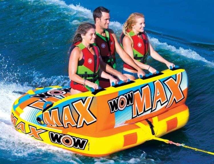 WOW Max 3-Person Towable Float with Tow Rope Included - Metzger ...