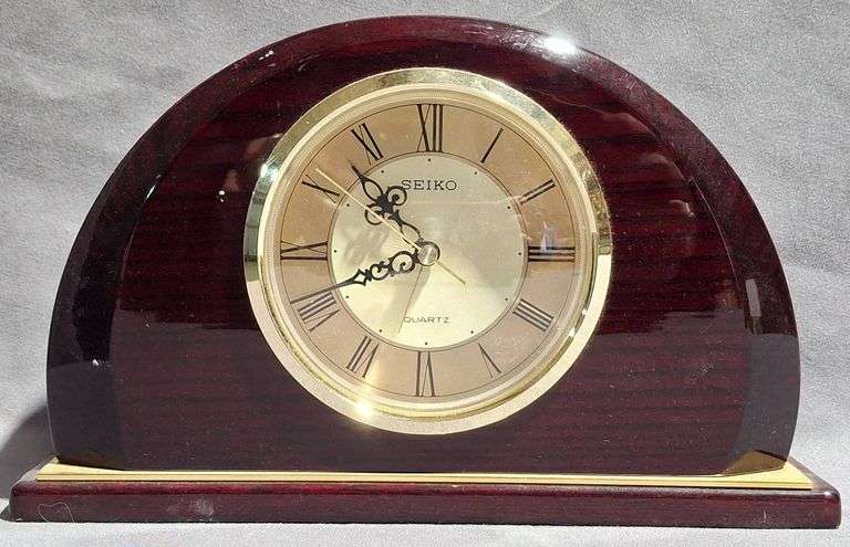 Seiko Quartz Desk Clock With Roman Numerals and Mahogany Finish 8″x5 ...