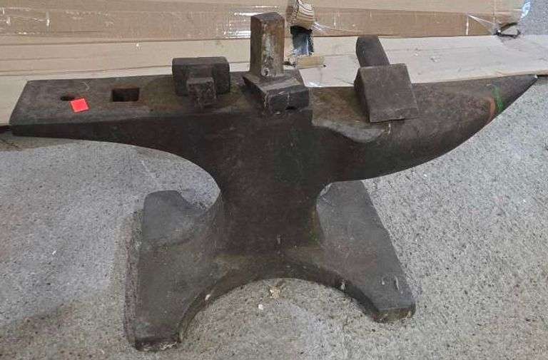 Cast Iron Blacksmith Anvil, 19.5″ x 9″ x 9″ - Metzger Property Services ...
