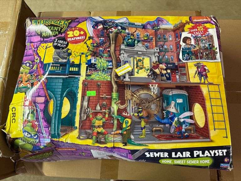 Teenage Mutant Ninja Turtles Sewer Lair Playset. Unknown if set is ...