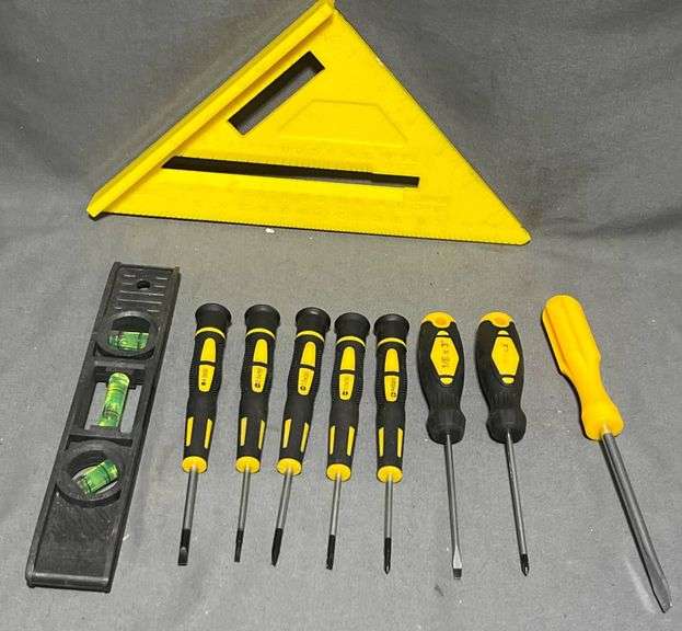 10-Piece Hand Tools with Screwdrivers, Speed Square & Spirit Level ...