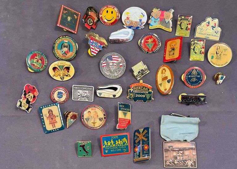 Commemorative Pins and Badges Featuring Various Organizations and ...