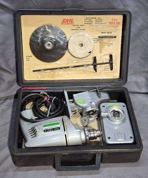 Skil Model 501 Drill Kit with Attachments in Plastic Case, 1/4 In., 13 ...