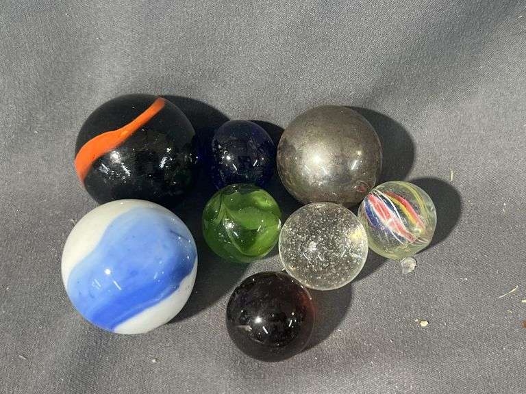 7 Glass Marbles with Various Sizes and Designs - Metzger Property ...