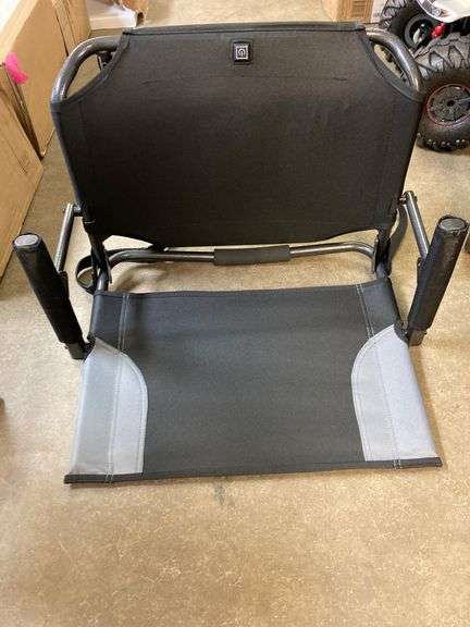 Portable Folding Stadium Seat with Storage Pockets-18”W - Metzger ...