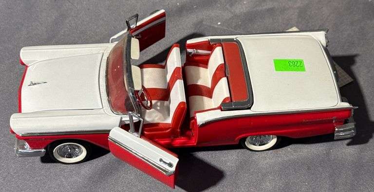 Franklin Mint Precision Models Die-Cast Red and White Convertible Car ...