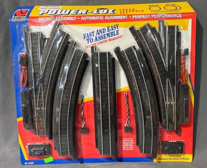 Life-Like Products Inc. HO Scale Power-Loc Track Pack for Model ...