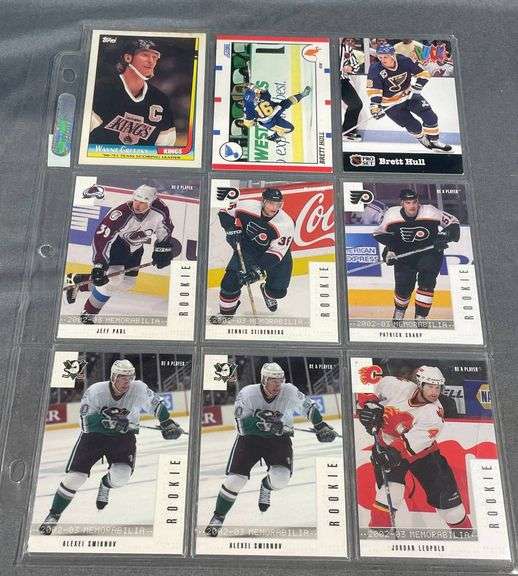 9 Hockey Cards Featuring Wayne Gretzky & Brett Hull Rookie Cards ...