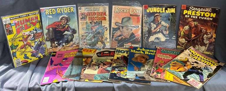 13 Comic Books Including Red Ryder, The Lone Ranger, and Detective ...