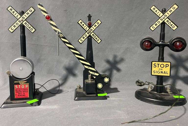 3 Railroad Crossing Signals by Marx Toys, Made in USA - Metzger ...