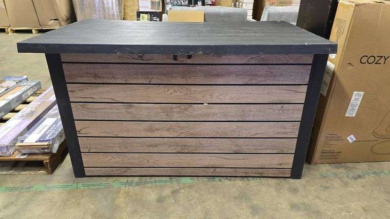 Keter 56″x34″x32″ Storage Box with Broken Latch - Metzger Property ...