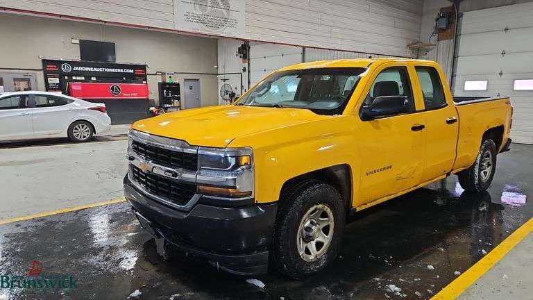 2018 Chevrolet Silverado 1500 4x4 Work Truck 4dr Double Cab 6.5 ft. SB - Jardine Auctioneers Inc.