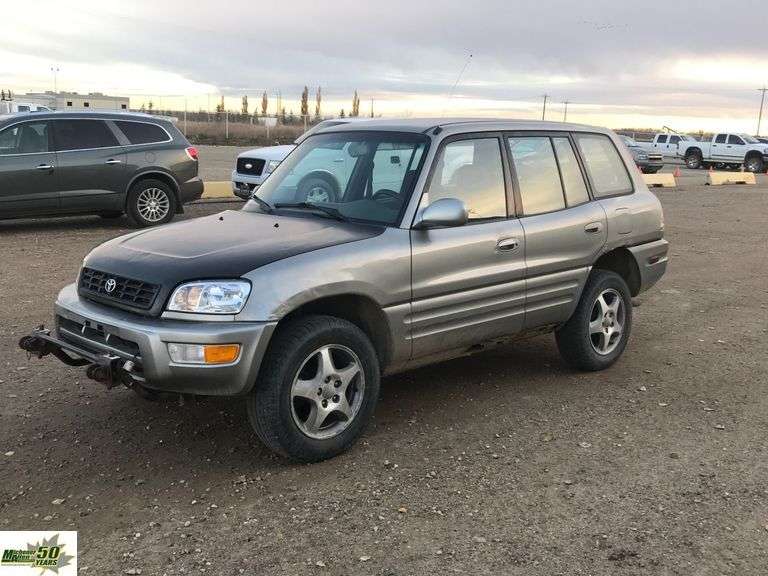 2000 Toyota RAV4 4WD - Michener Allen Auctioneering Ltd