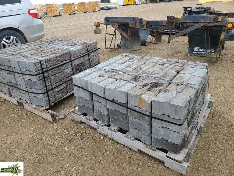 Retainer Landscaping Bricks-2 Pallets - Michener Allen Auctioneering Ltd