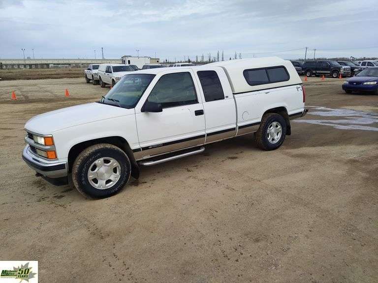 1998 Chevrolet C/K 1500 Series Cheyenne 4x4 Extended Cab W.Canopy ...