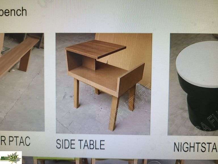 Side Table, (ITEM 22) - QTY 1 - Michener Allen Auctioneering Ltd