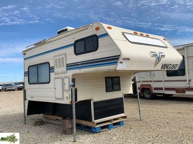 Vanguard VP89S Truck Camper - Michener Allen Auctioneering Ltd