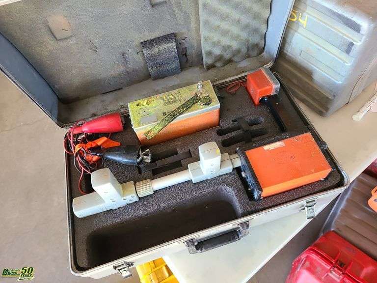 Metrotech 810-Qty 1 - Michener Allen Auctioneering Ltd