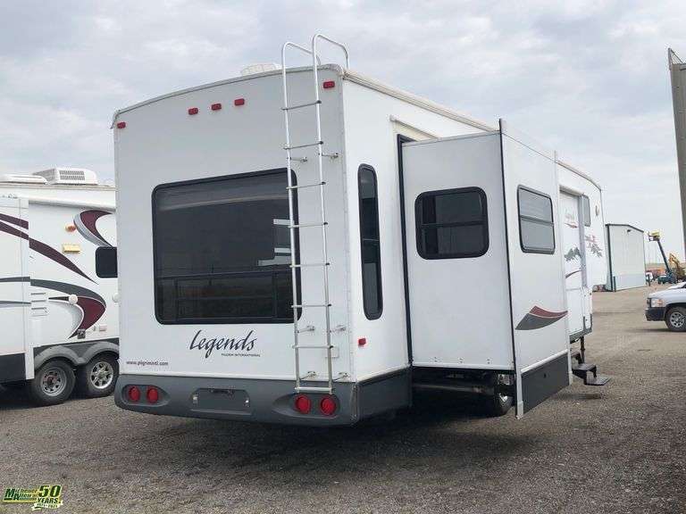 2008 Pilgrim International Legends 35RL T/A 5W - Michener Allen ...