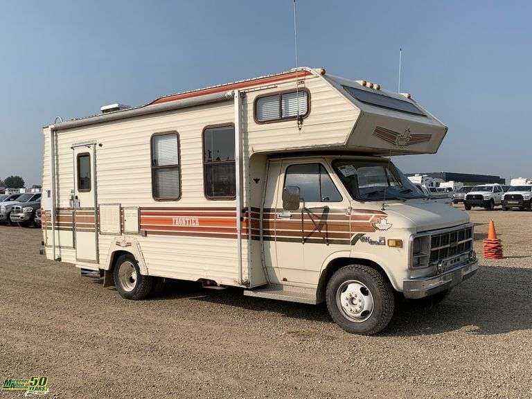 1982 GMC Vandura 35 Frontier Class C DRW 77981 KM - Michener Allen ...