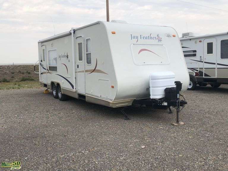 2004 Jayco Jay Feather LGT 25Z T/A BP - Michener Allen Auctioneering Ltd