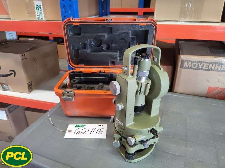 Wild T1 Theodolite - Michener Allen Auctioneering Ltd
