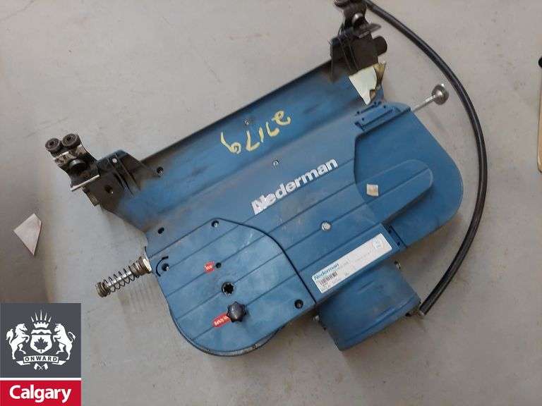 Magna Rail Exhaust Extraction Unit - Michener Allen Auctioneering Ltd