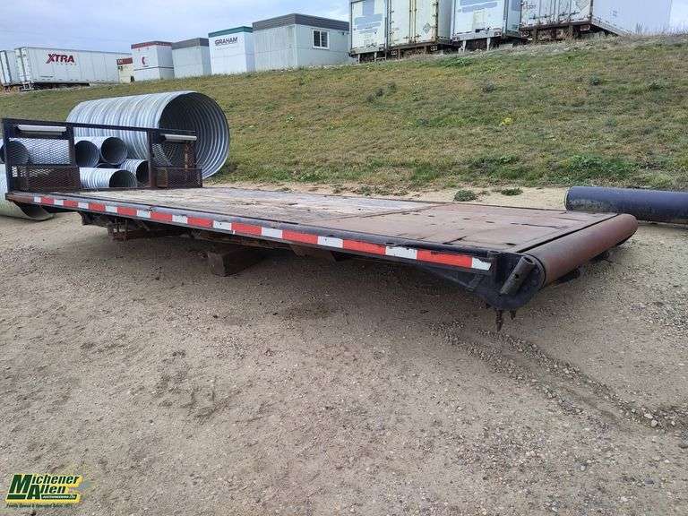 Truck Deck with Live Roll - Michener Allen Auctioneering Ltd