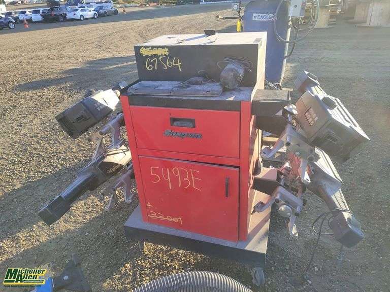Snap-On Wheel Alignment Machine - Michener Allen Auctioneering Ltd