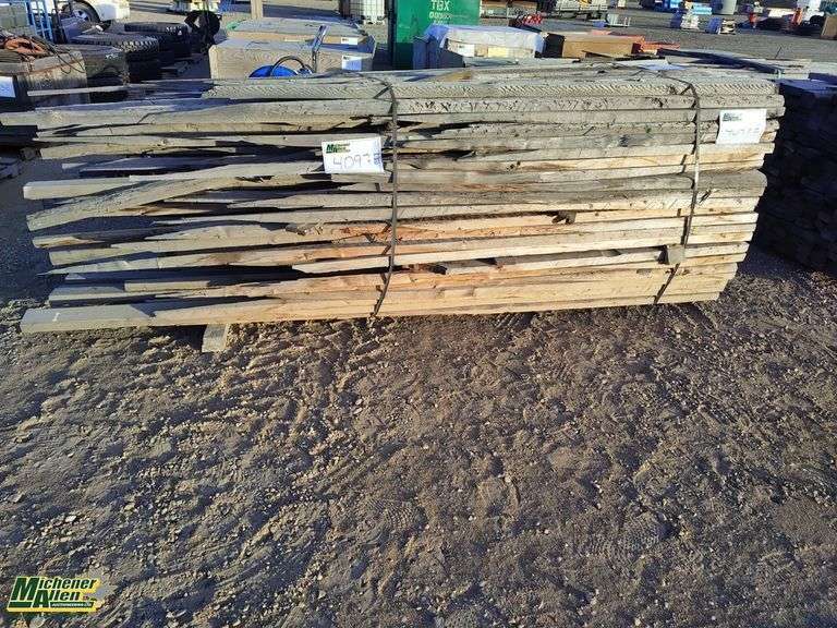 Pallet of Firewood - Michener Allen Auctioneering Ltd