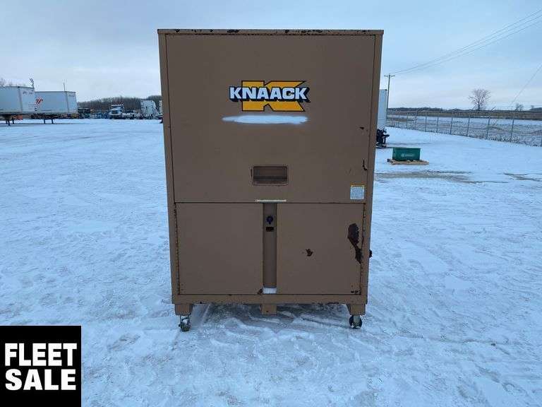 Knaack Field Station Jobsite Box - Michener Allen Auctioneering Ltd